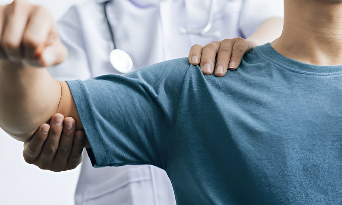How Rehab Centers Help Rebuild Lives After Addiction